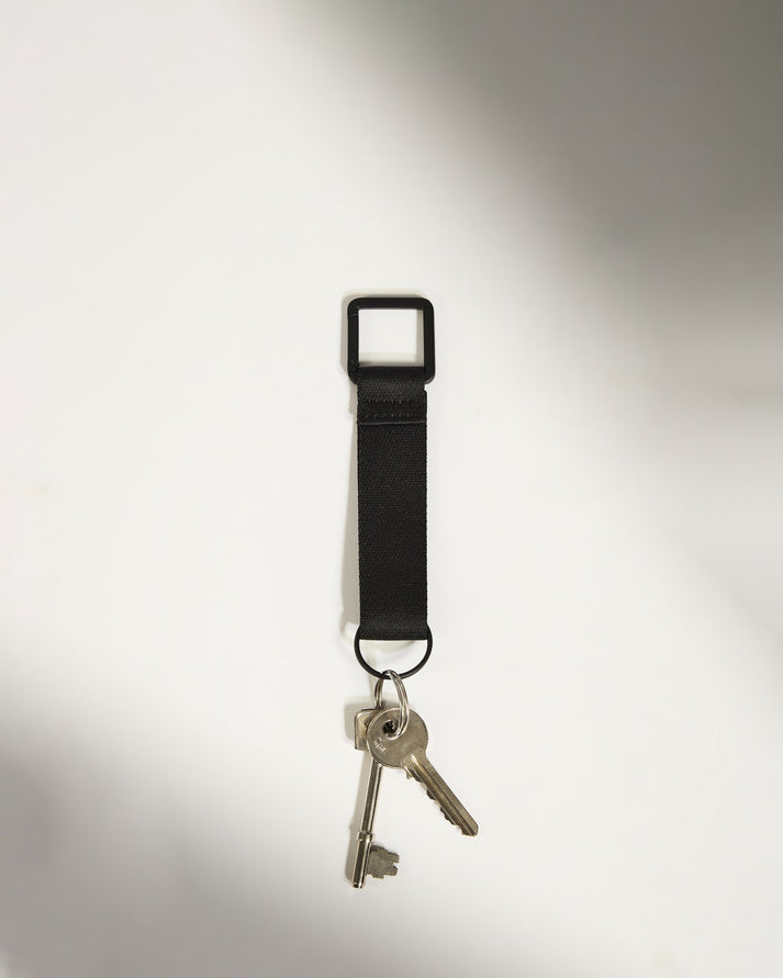 Icon Keyring in Black | Keychain & Travel Bag Accessories – Antler ...